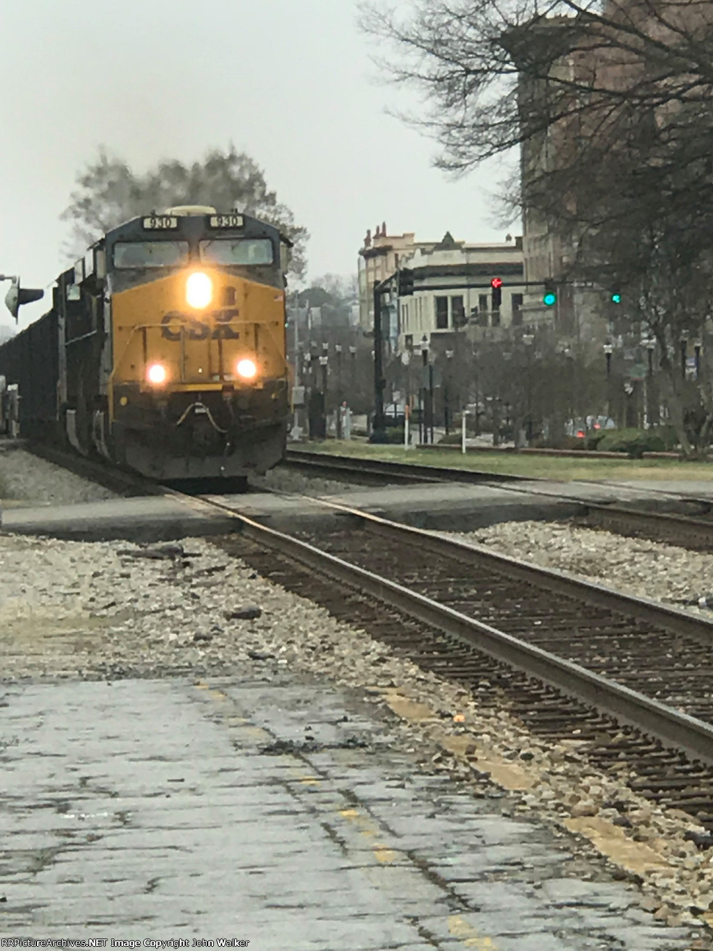 Southbound coal drag